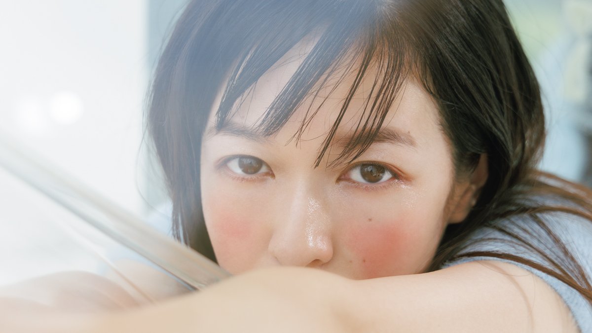 火照ったようなお色気チークで森絵梨佳が【ar的ベビ頬】に♡ 編集部おすすめ【最愛伝導チーク】10選もチェック！ | arweb（アールウェブ）