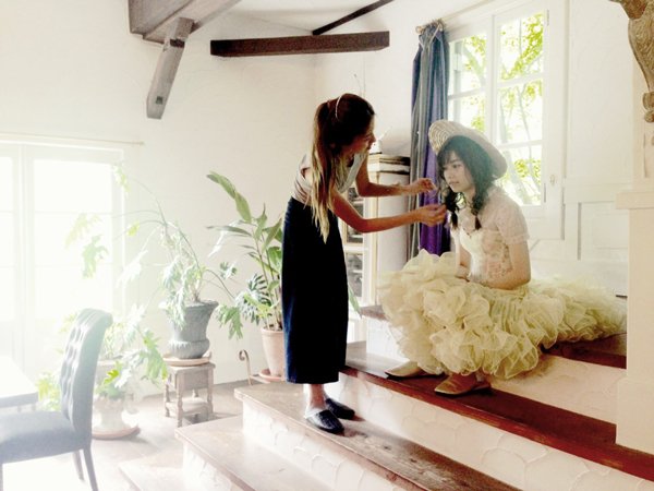 AKB48島崎遥香『ParU』発売！ ぱるるが撮影現場で神対応！？ | arweb（アールウェブ）