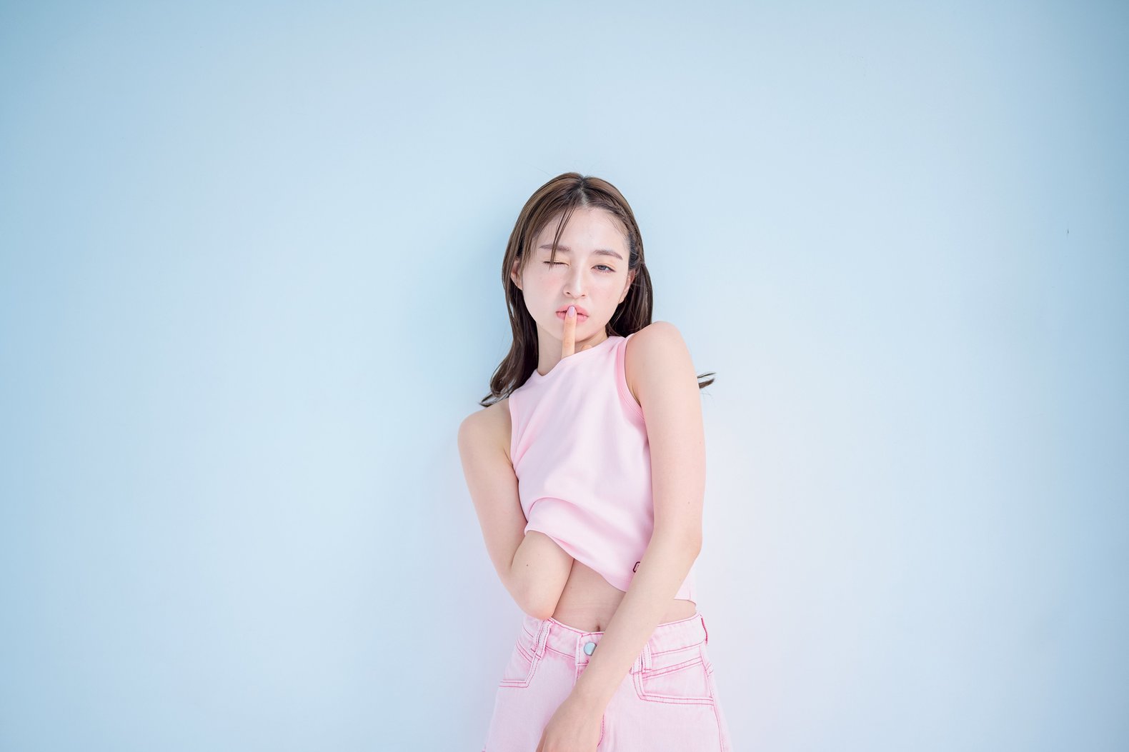 【画像・写真】 | 「シン・おフェロ髪って？」ブラシとスプレーだけでできちゃう♡イガリシノブが新提案【ウイハツhair】のつくり方 | arweb（アールウェブ） | 大好きな人にモテるための ...