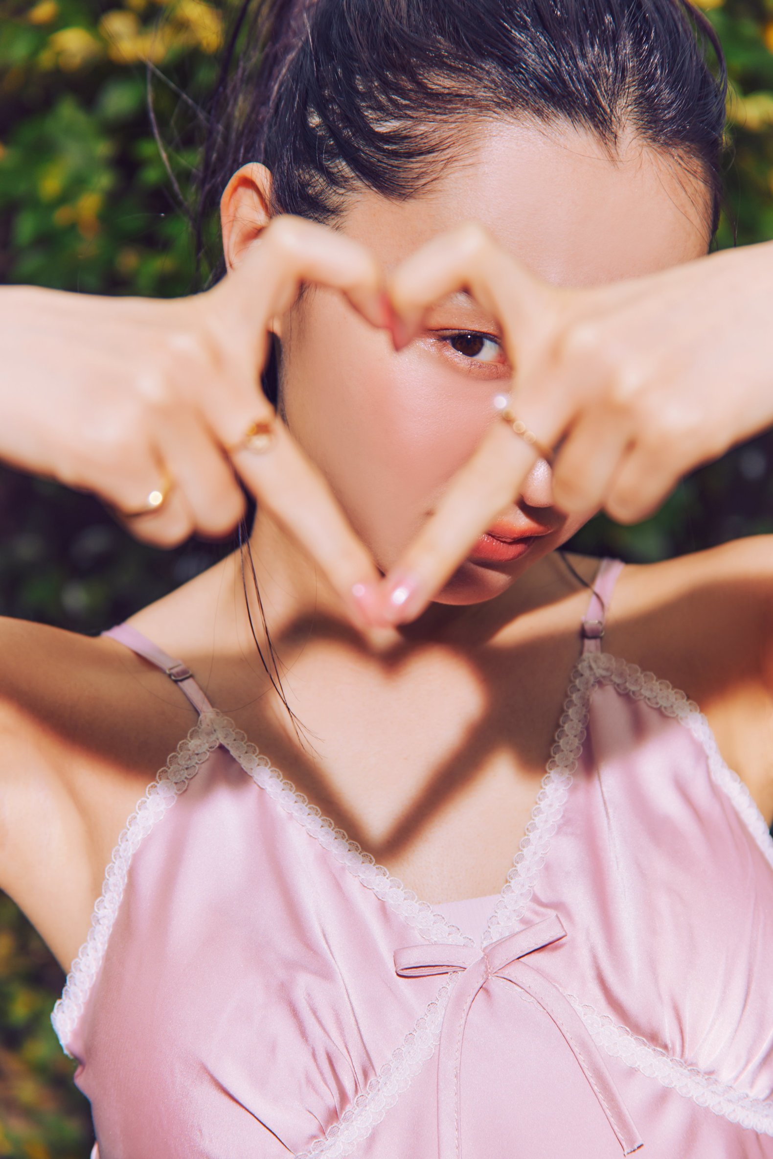 【画像・写真】 | 憧れ美肌を手に入れる方法って？最初の一歩はストレスからの解放！ご機嫌肌に導く3つのTIPS | arweb（アールウェブ） | 大好きな人にモテるための髪型・メイク ...