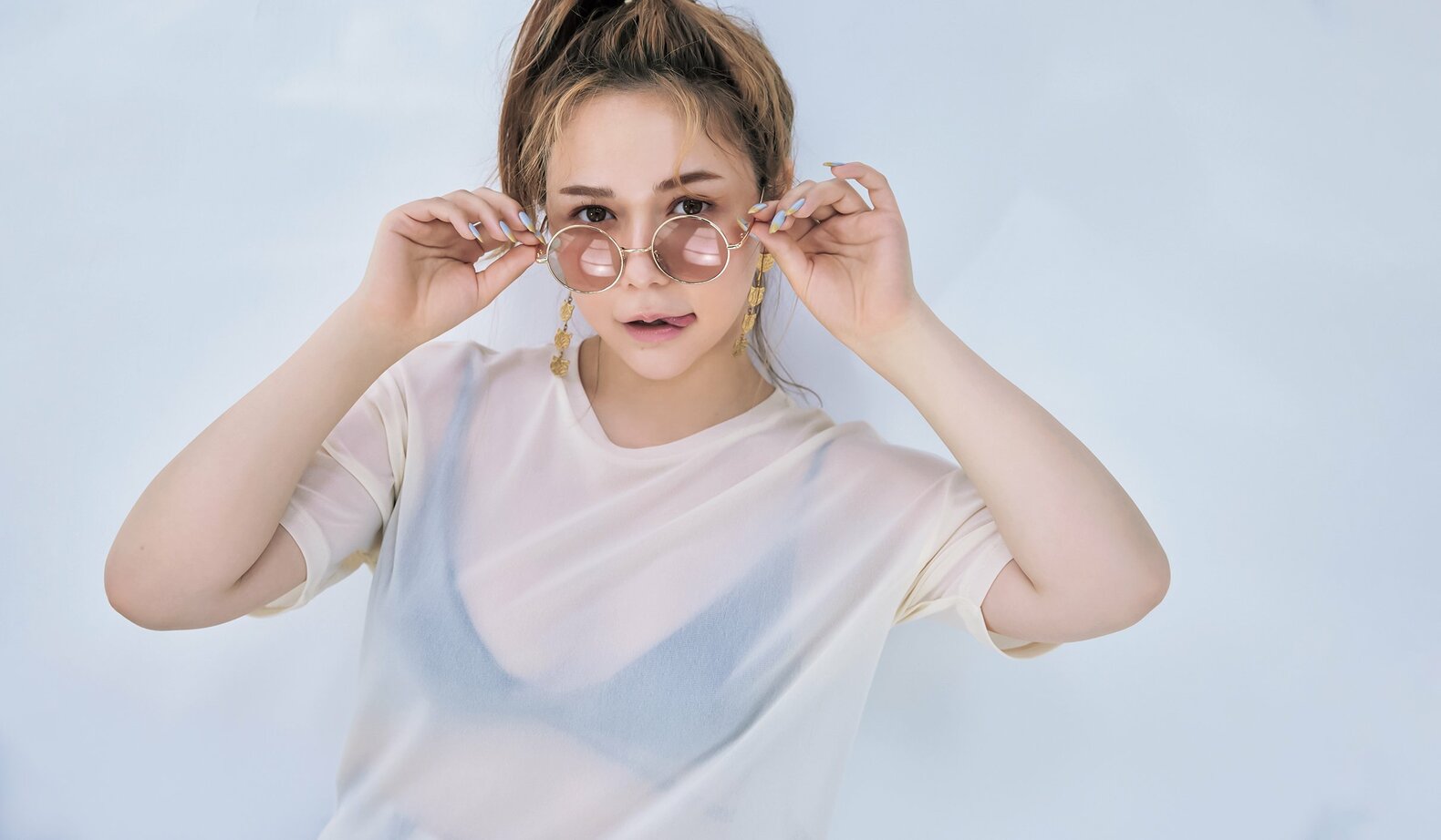 【画像・写真】 | 水着の活用シーンは海やプールだけじゃない!? 私服としても着れちゃう♡ 村重杏奈が着こなす【水着MIXコーデ】 | arweb（アールウェブ） | 大好きな人にモテるための ...