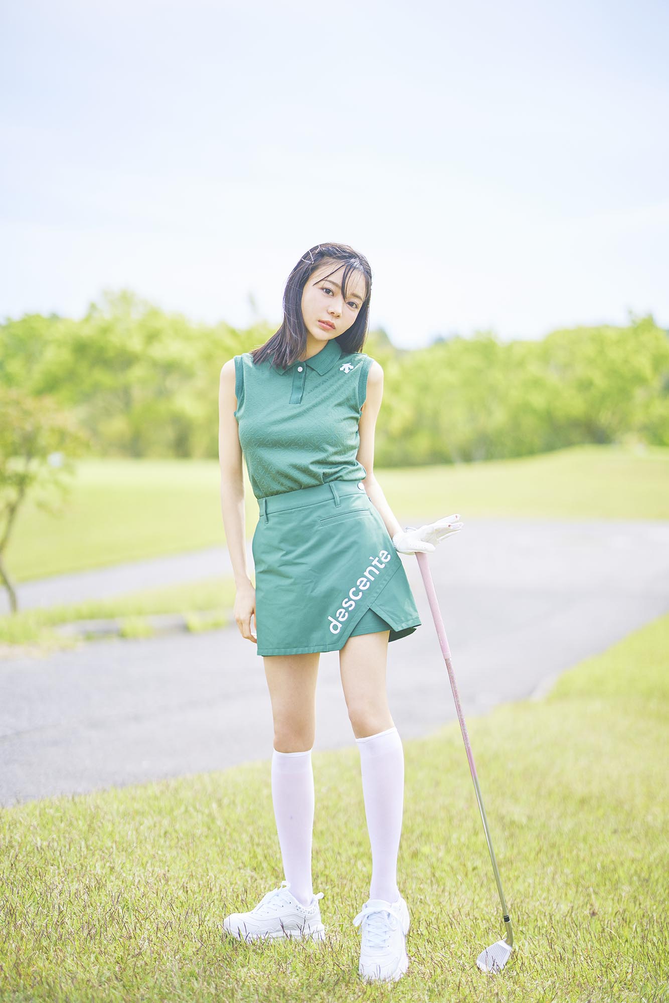 【画像・写真】 | 【ar golf】二の腕が細く見える絶妙トップス♪ UVケアも叶うノースリシャツで暑すぎるラウンドをおしゃれで快適に♡ | arweb（アールウェブ） | 大好きな人に ...