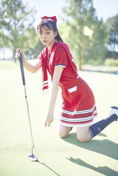 【画像・写真】 | 【ar golf】ヴィヴィットなルージュカラーが映え♡ レディなアイテムでゴルフコーデをとびっきり楽しむ！ | arweb（アールウェブ） | 大好きな人にモテるための髪型 ...